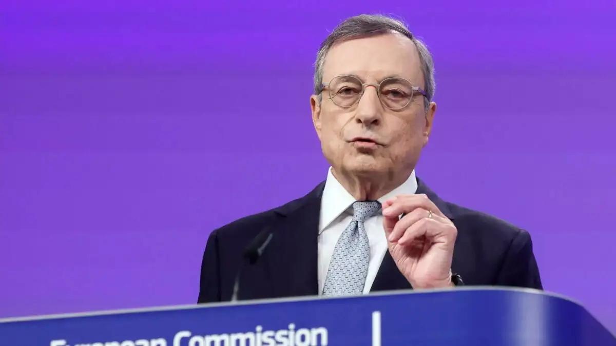 "Καμπανάκι" από Ντράγκι: «Πρέπει να γίνουμε ισχυρότεροι στρατιωτικά ...