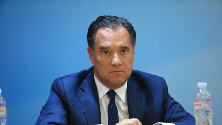 Νεες προκλητικές δηλώσεις του Άδωνη Γεωργιάδη: «Είσαι πάμφτωχος; Έχεις ...